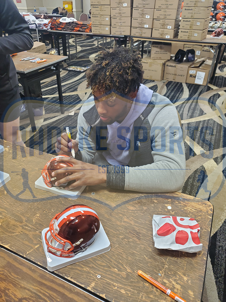 Denzel Ward Signed Cleveland Browns Speed Flash NFL Mini Helmet ...
