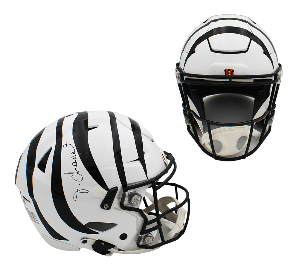 Ja’Marr Chase Signed Cincinnati Bengals Speed Flex Authentic Alternate ...