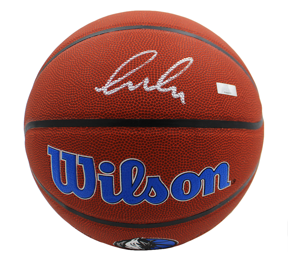 Luka Dončić Signed Dallas Mavericks Wilson Authentic NBA Basketball ...
