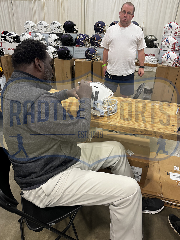 Mark Rypien, Joe Theismann, and Doug Williams signed Washington ...